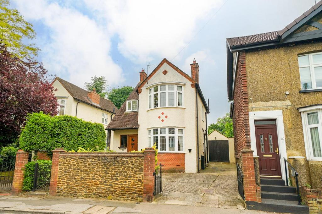 Wing Road, Linslade, Leighton Buzzard 4 bed detached house - £575,000