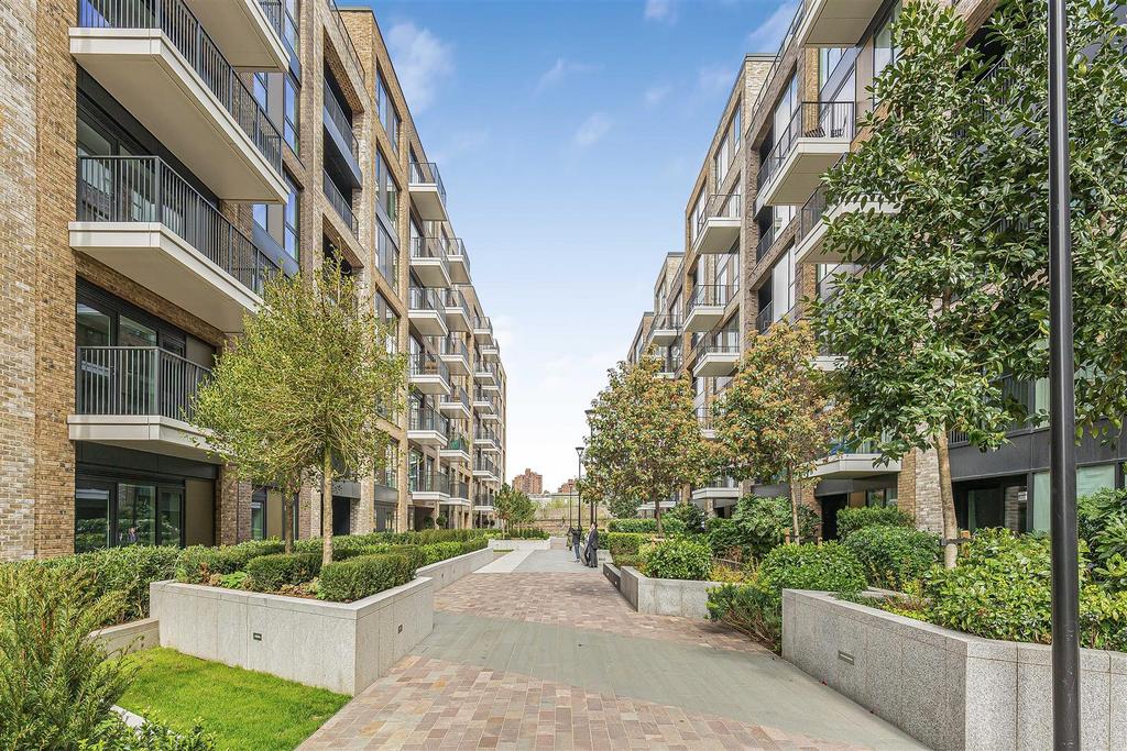 Westwood Building, Chelsea Creek SW6 2 bed flat - £1,350,000