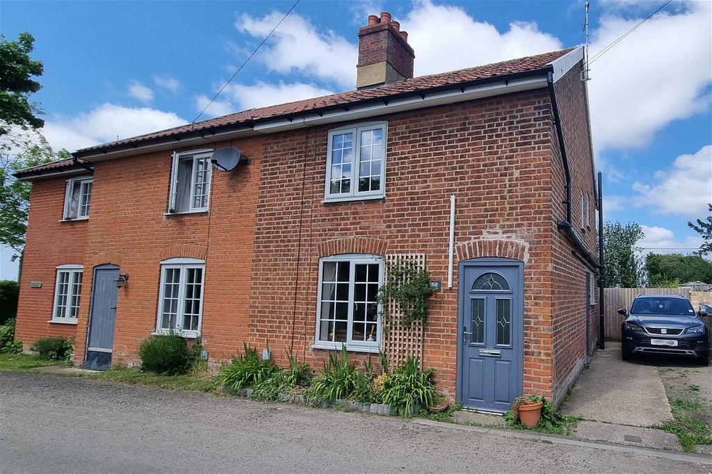 Badingham, Suffolk 3 bed semi-detached house - £295,000