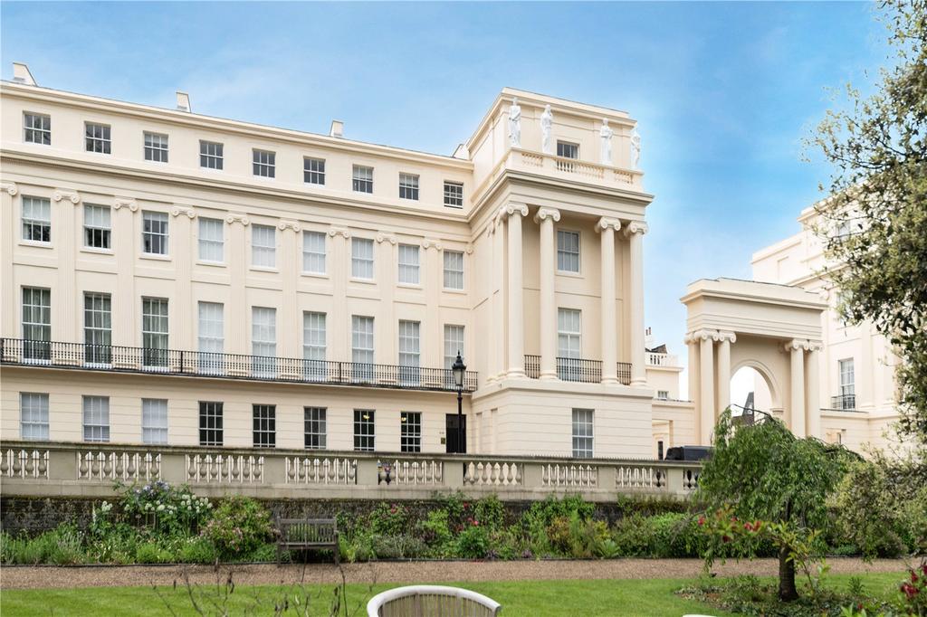 Cumberland Terrace, Regents Park, London 2 bed flat for sale - £1,895,000