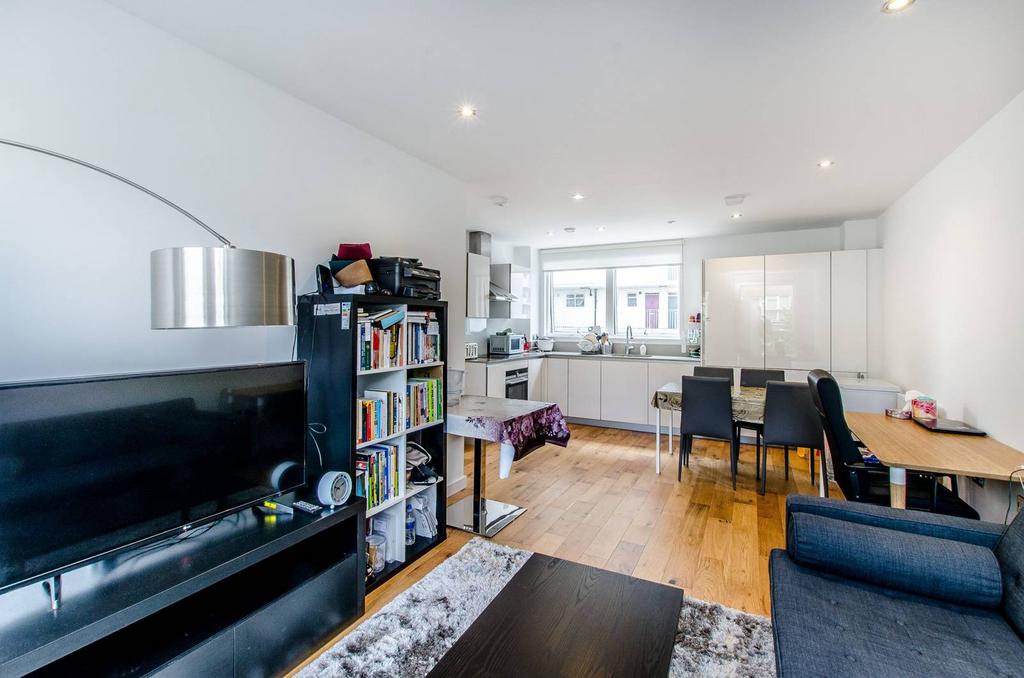Plender Street, Camden, London, NW1 2 bed flat - £725,000