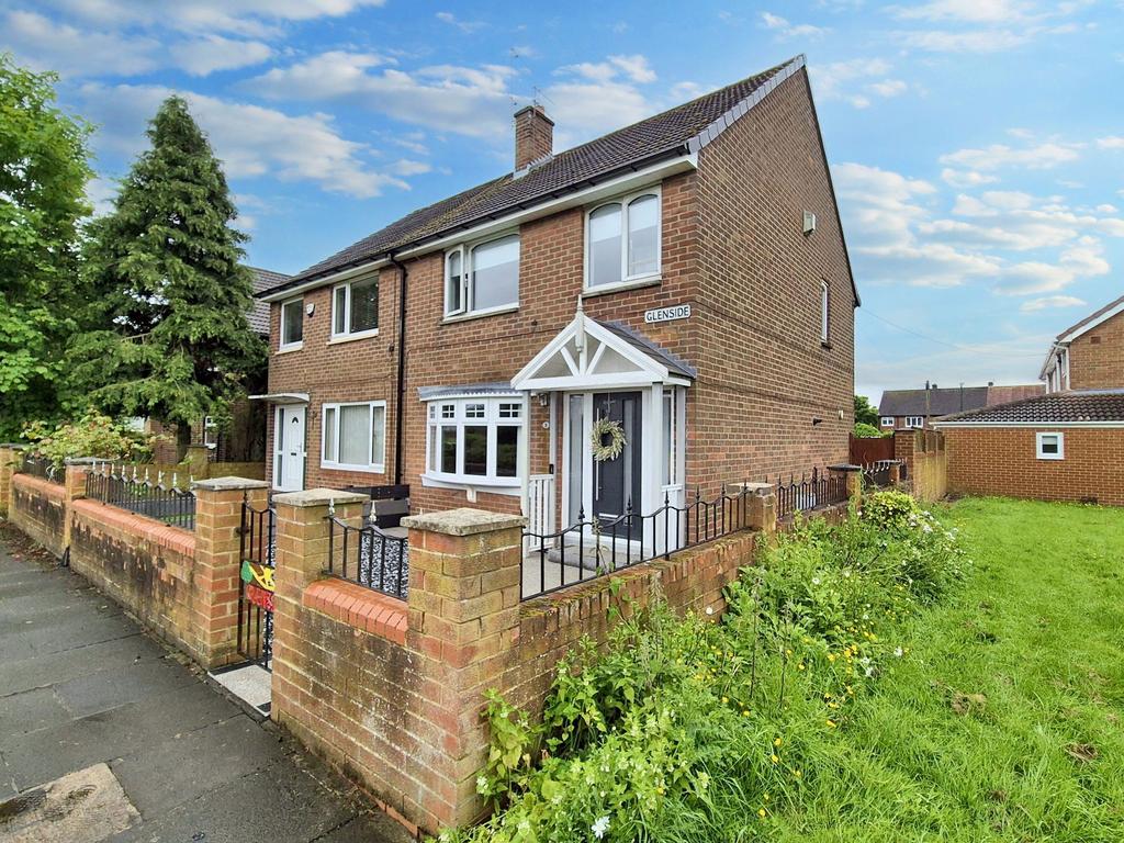 Glenside, Hedworth, Jarrow, Tyne and... 3 bed semi-detached house - £ ...
