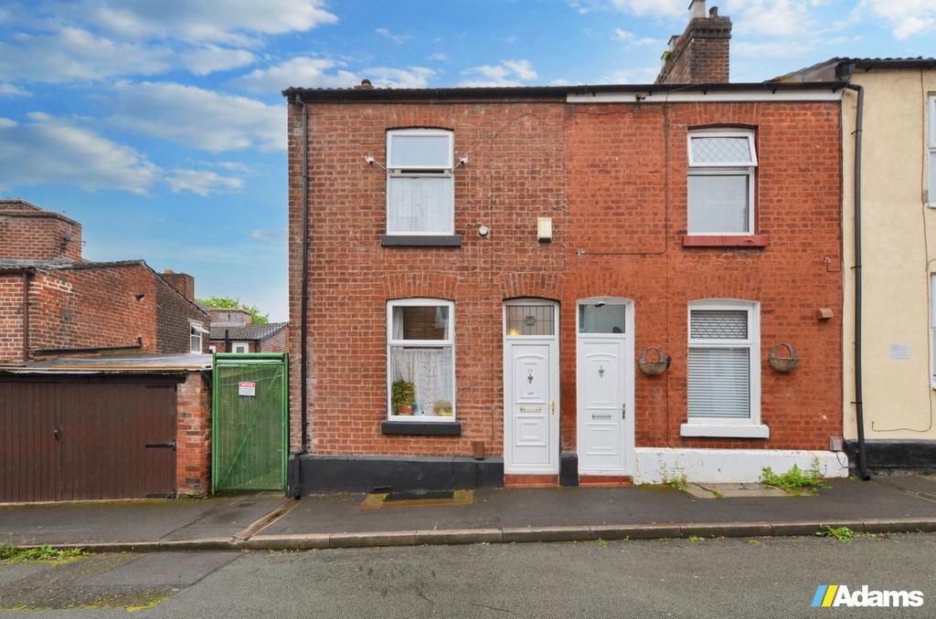 Greek Street, Runcorn 2 bed end of terrace house - £100,000