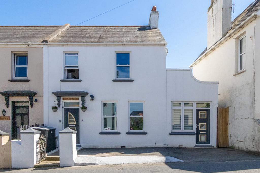 Le Grand Bouet, St. Peter Port, Guernsey 4 bed terraced house for sale ...