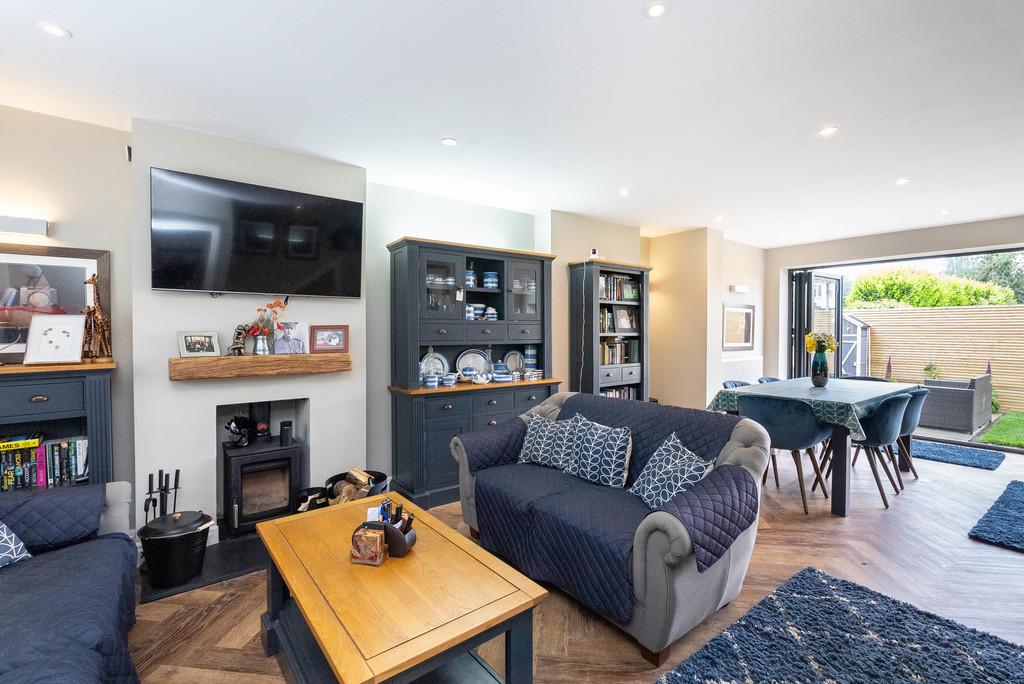 Pixham Lane, Pixham, Dorking 3 bed detached house for sale - £675,000