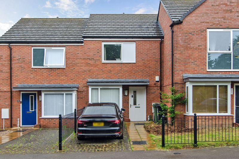 Pennine Way, Willenhall WV12 2 bed terraced house - £950 pcm (£219 pw)