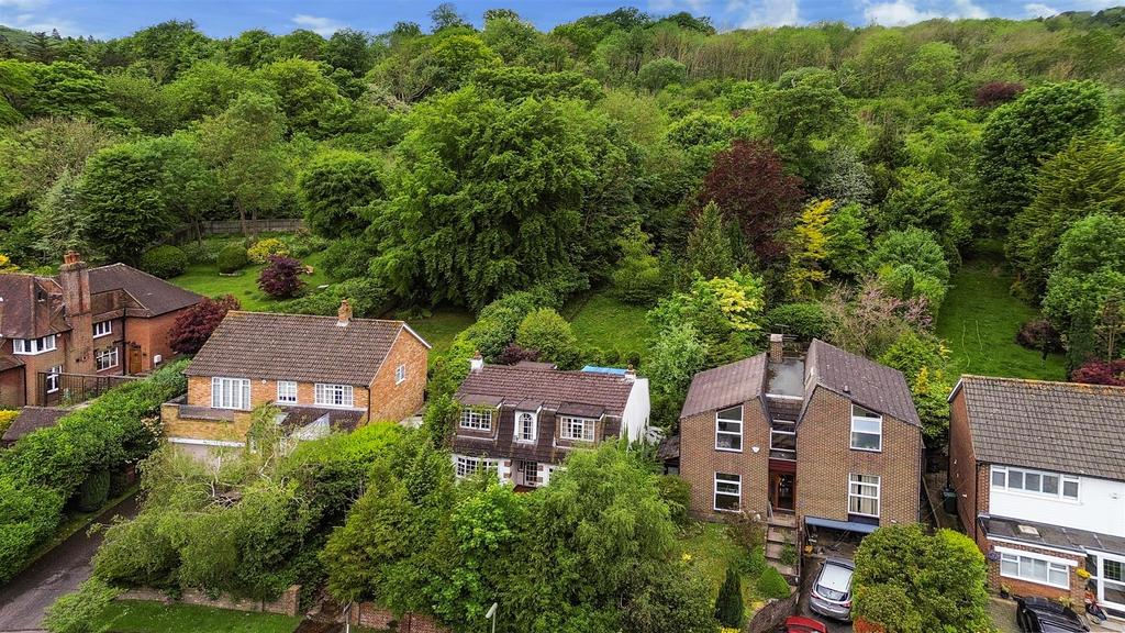 Chipstead Way, Banstead 3 bed detached house for sale - £600,000