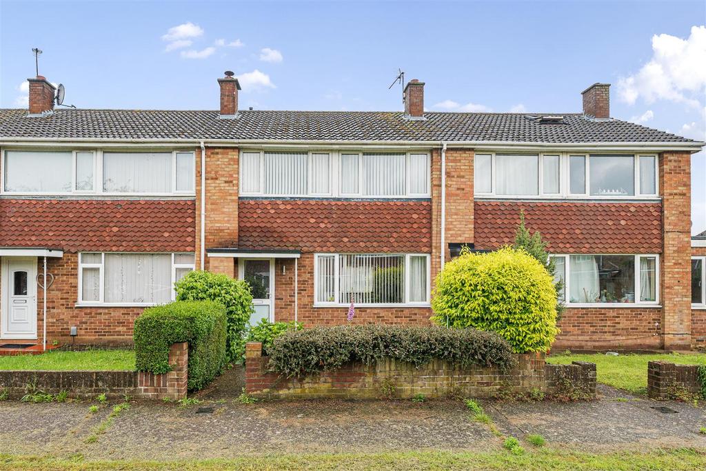 Kimble Drive, Bedford 3 bed house - £277,500