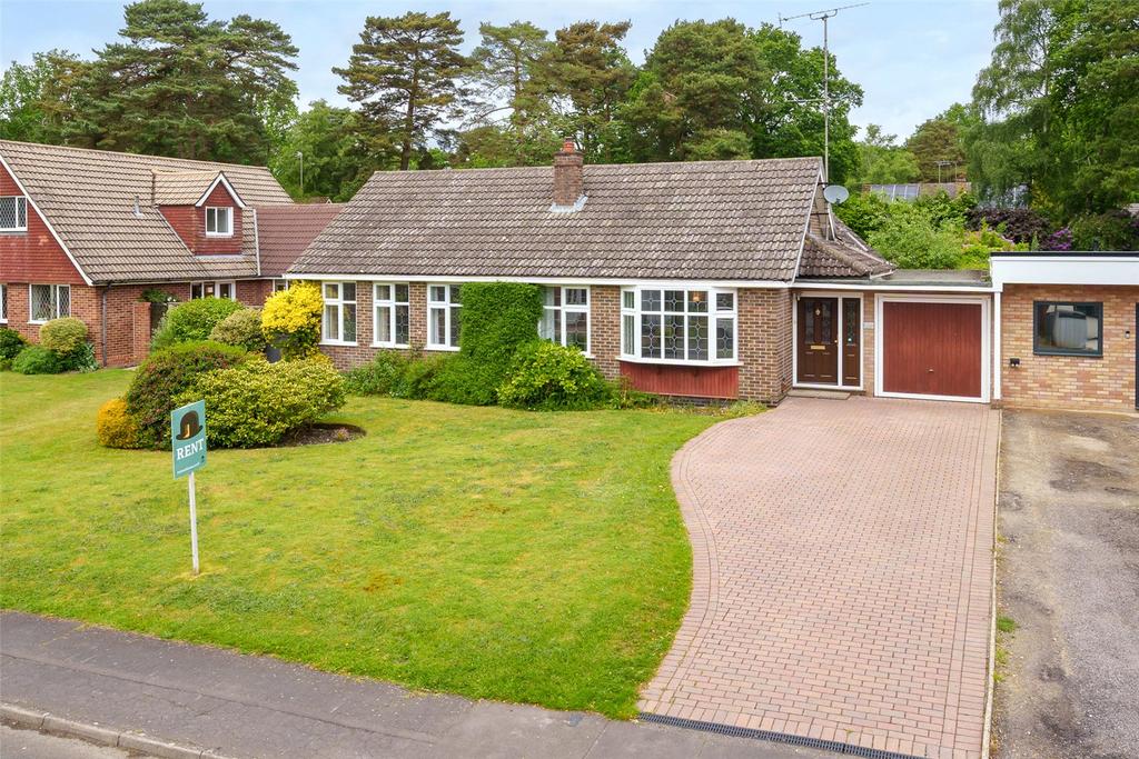 Crowthorne, Berkshire RG45 3 bed bungalow - £2,250 pcm (£519 pw)