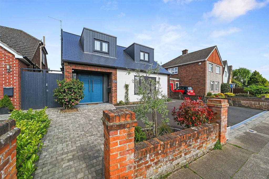 Prettygate Road, Colchester, Essex, CO3 3 bed detached house - £650,000