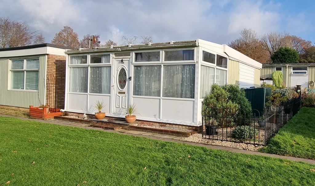 High Beech Chalet Park, Battle Road... 1 bed chalet for sale - £130,000