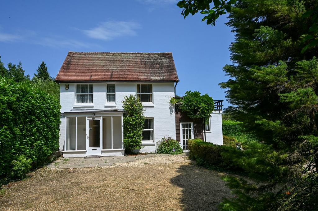 Linford, Ringwood, BH24 3 bed detached house for sale - £760,000