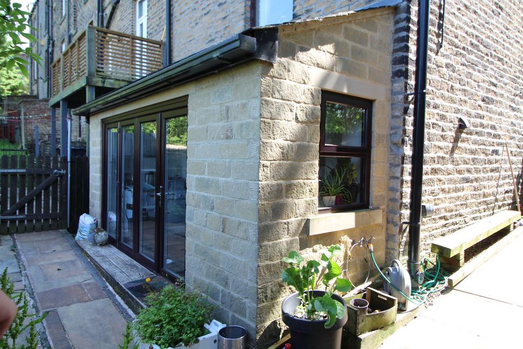 Denholme Road, Oxenhope, Keighley, BD22 3 bed end of terrace house for ...