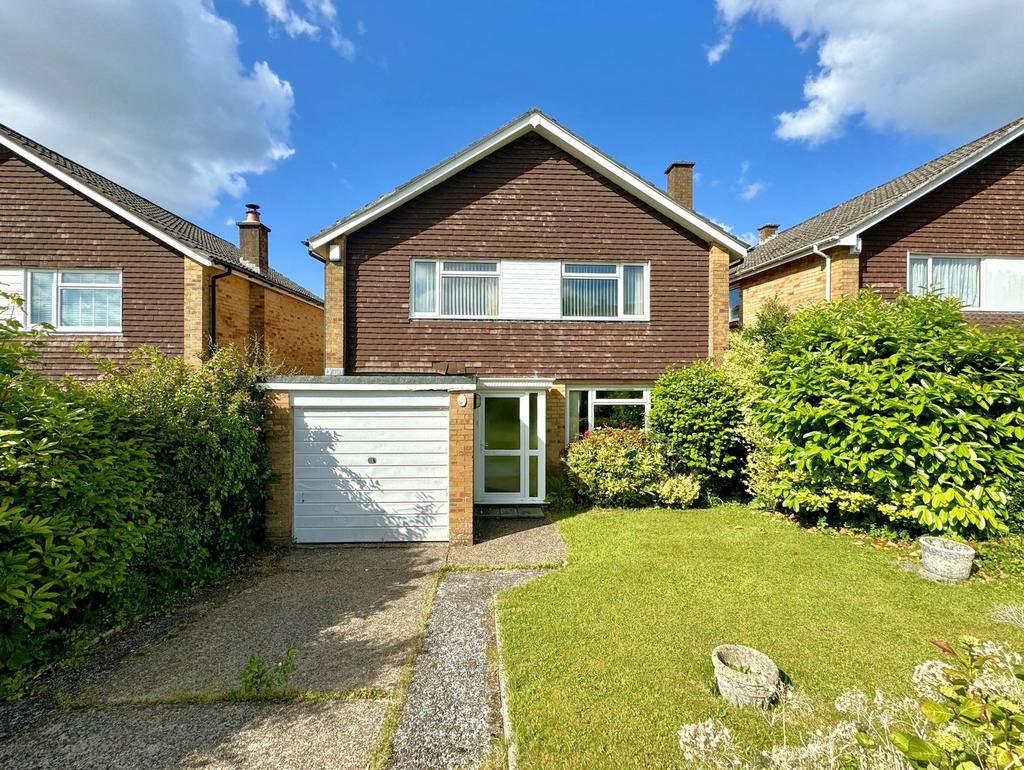 Roborough Avenue, Plymouth PL6 4 bed detached house - £375,000