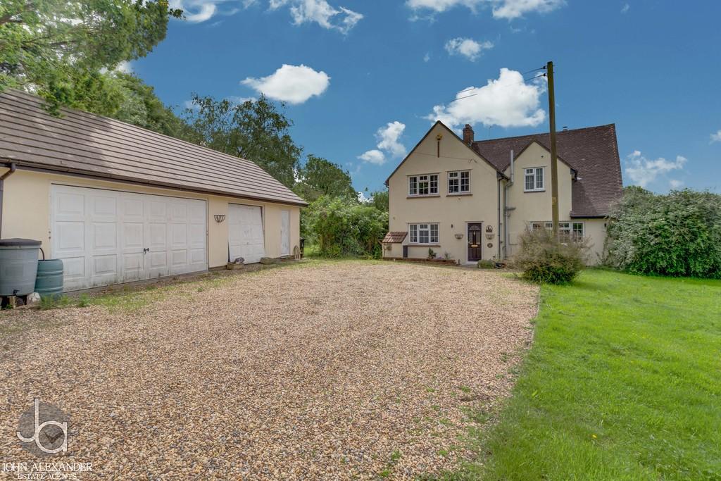 Lea Lane, Great Braxted 5 bed semi-detached house - £700,000