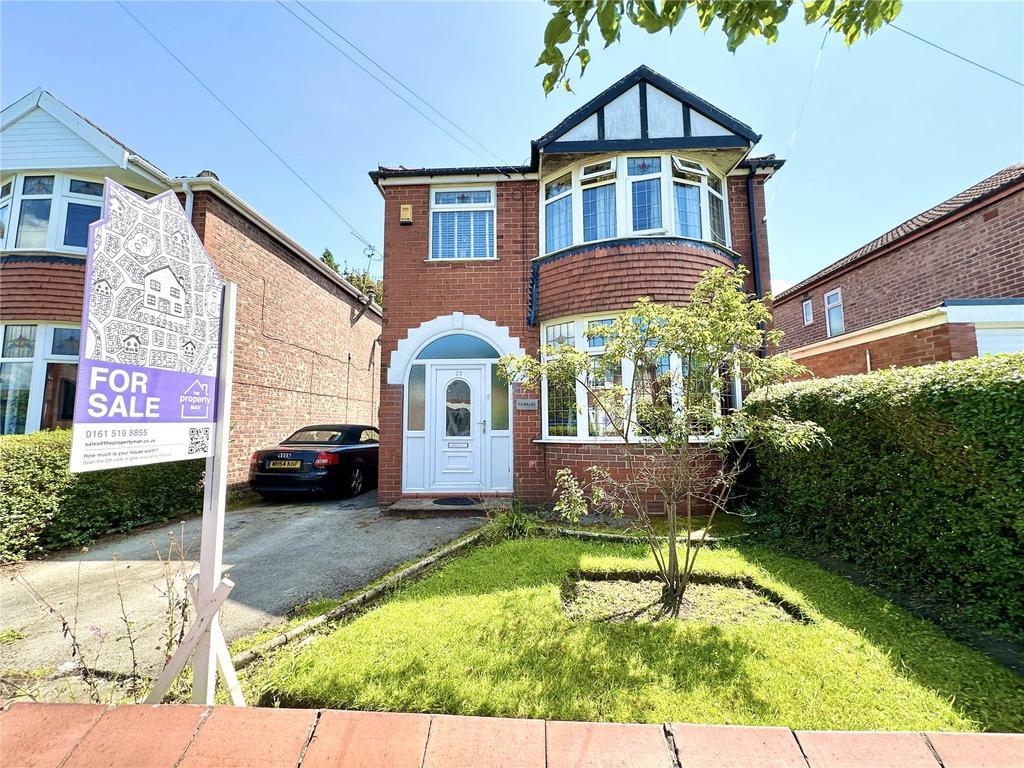 Chestnut Drive, Cheshire M33 3 bed detached house for sale - £475,000