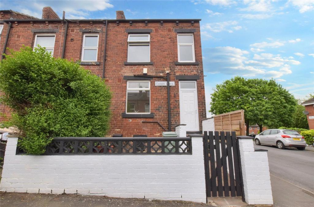 Cobden Grove, Leeds, West Yorkshire 2 bed terraced house for sale - £ ...