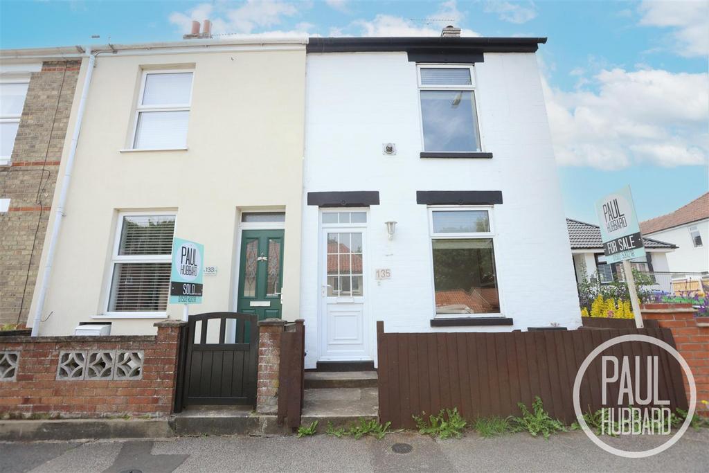 Stradbroke Road, Pakefield, NR33 2 bed end of terrace house - £180,000
