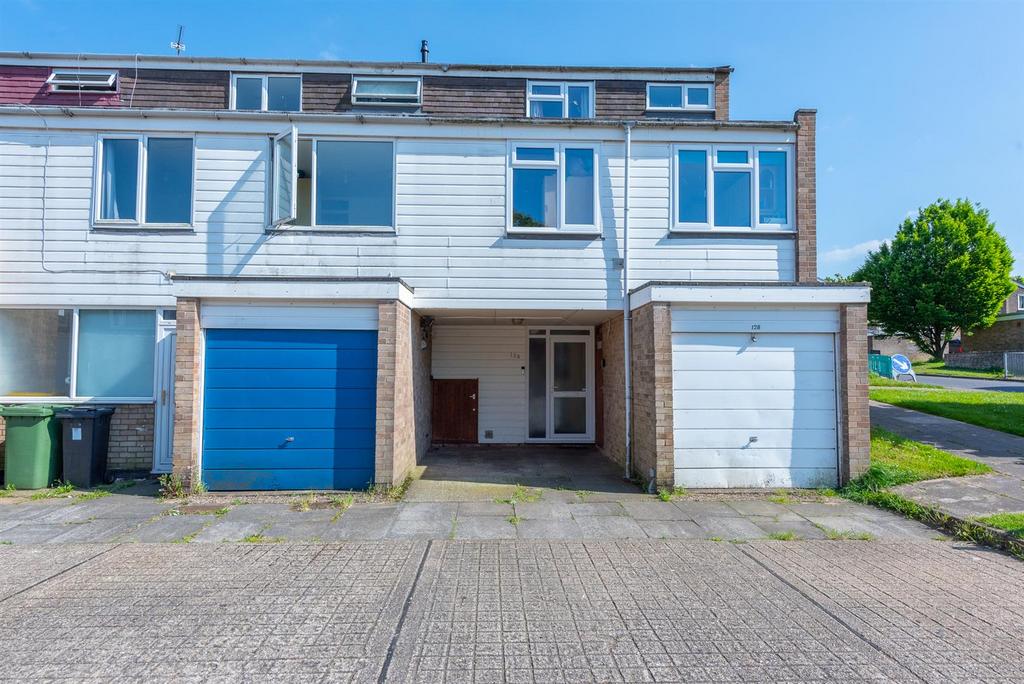 Normanton Road, Basingstoke RG21 3 bed end of terrace house - £280,000