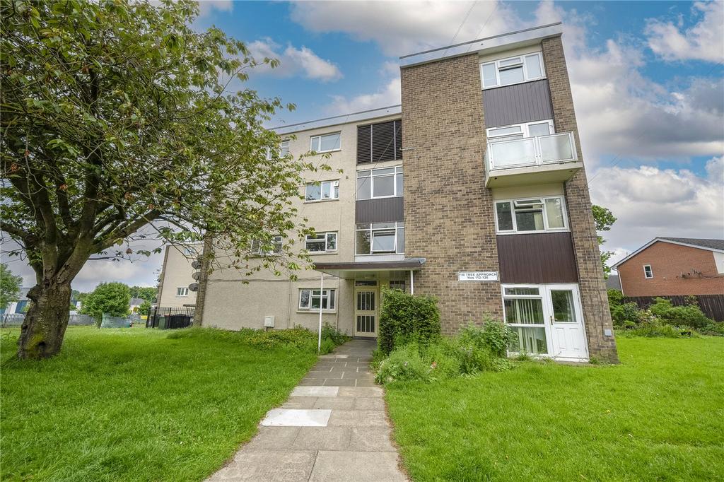 Fir Tree Approach, Leeds, West Yorkshire 3 bed apartment - £145,000