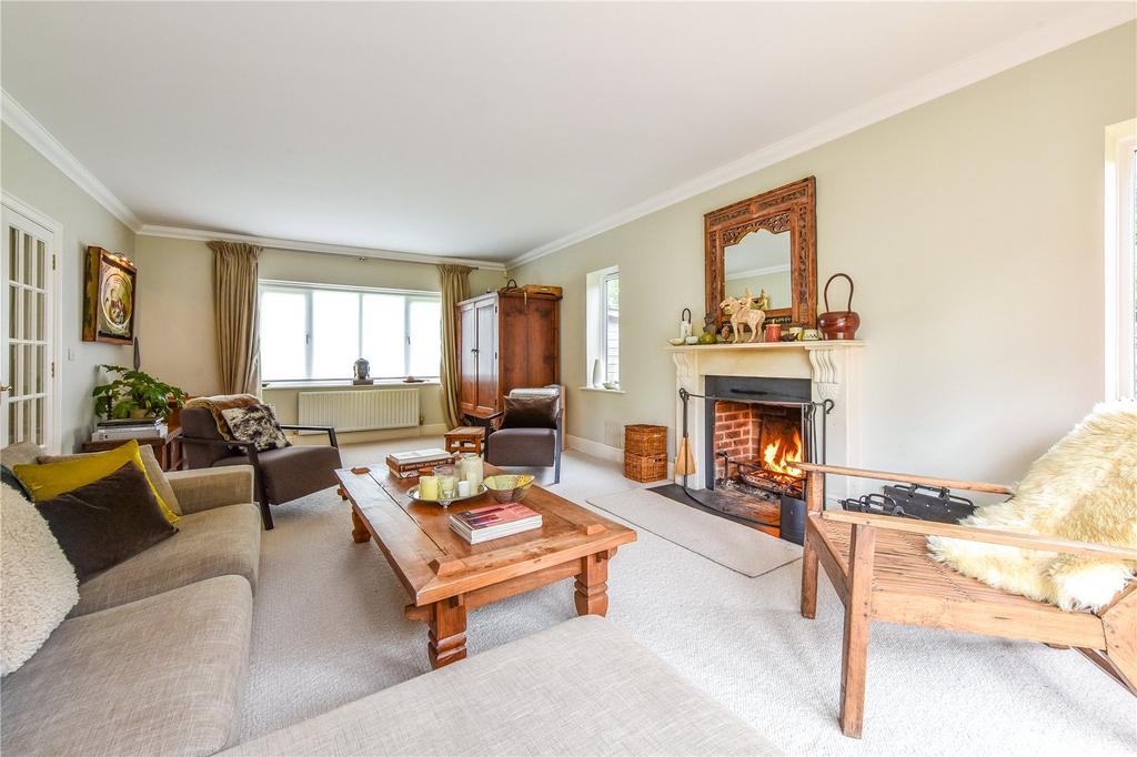 Lodsworth, Petworth, West Sussex, GU28 4 bed detached house for sale ...