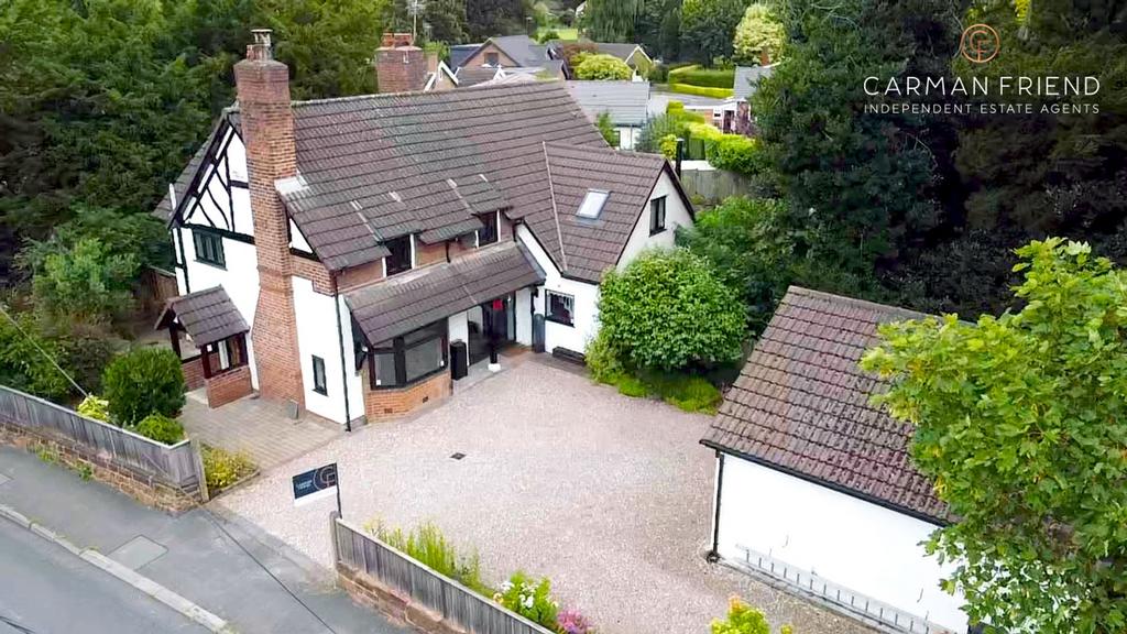 Church Lane, Upton, CH2 4 bed detached house - £850,000