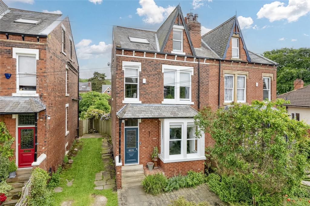 Gledhow Wood Grove, Roundhay, Leeds 5 bed semi-detached house - £675,000