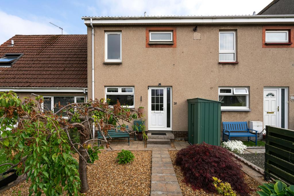 28 Mucklets Crescent, Musselburgh... 3 bed terraced house - £240,000
