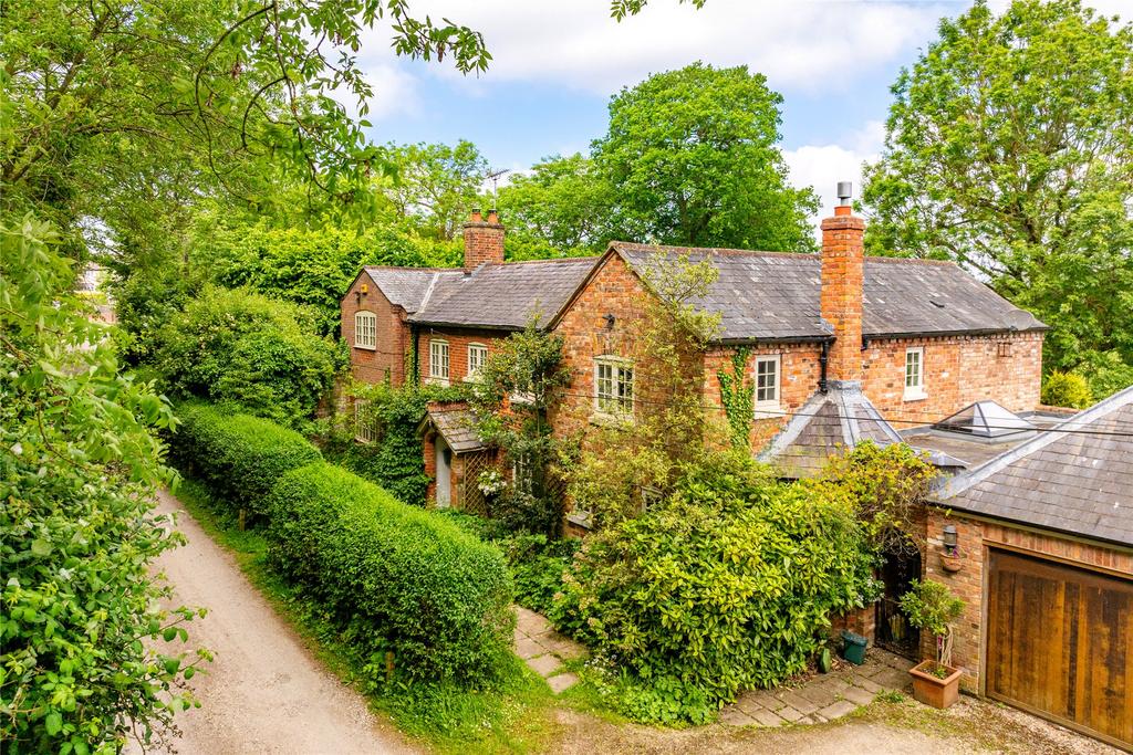 Kennel Lane, Whaddon, Milton Keynes... 4 bed detached house for sale ...