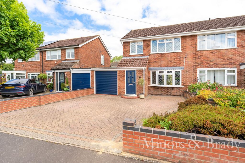 Gowing Road, Mulbarton, NR14 3 bed semi-detached house - £1,200 pcm (£ ...