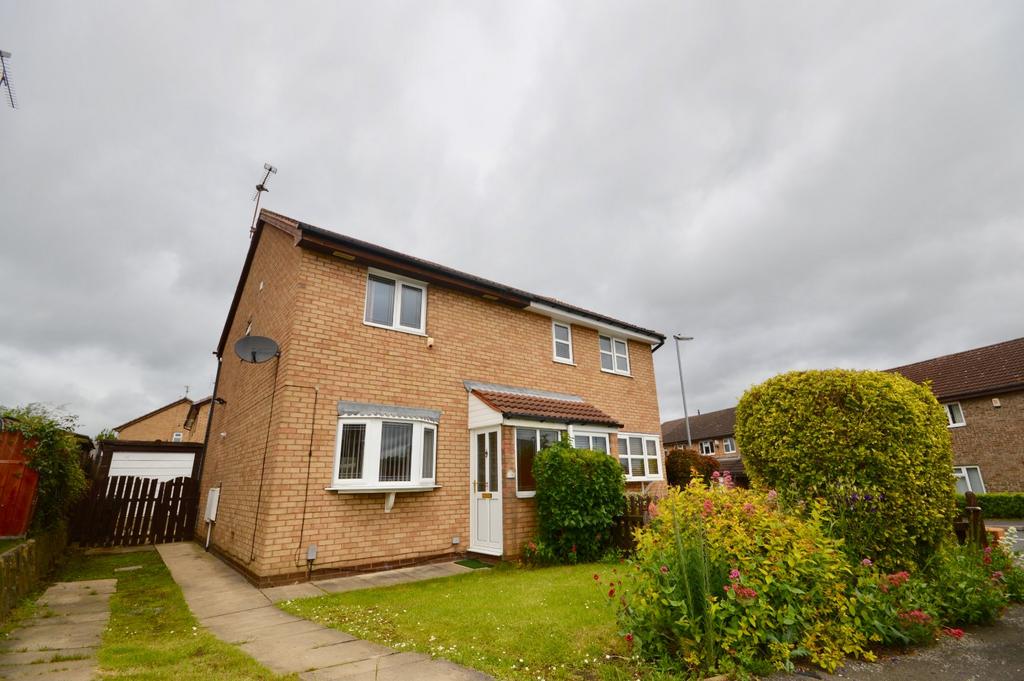 Sandpiper Road, Thorpe Hesley... 3 bed house - £875 pcm (£202 pw)