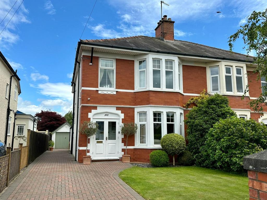 Three Elms Road, Hereford, HR4 3 bed semi-detached house - £389,950