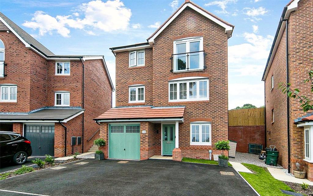 Yr Helyg, Colwyn Bay, Conwy, LL29 4 bed detached house for sale - £425,000