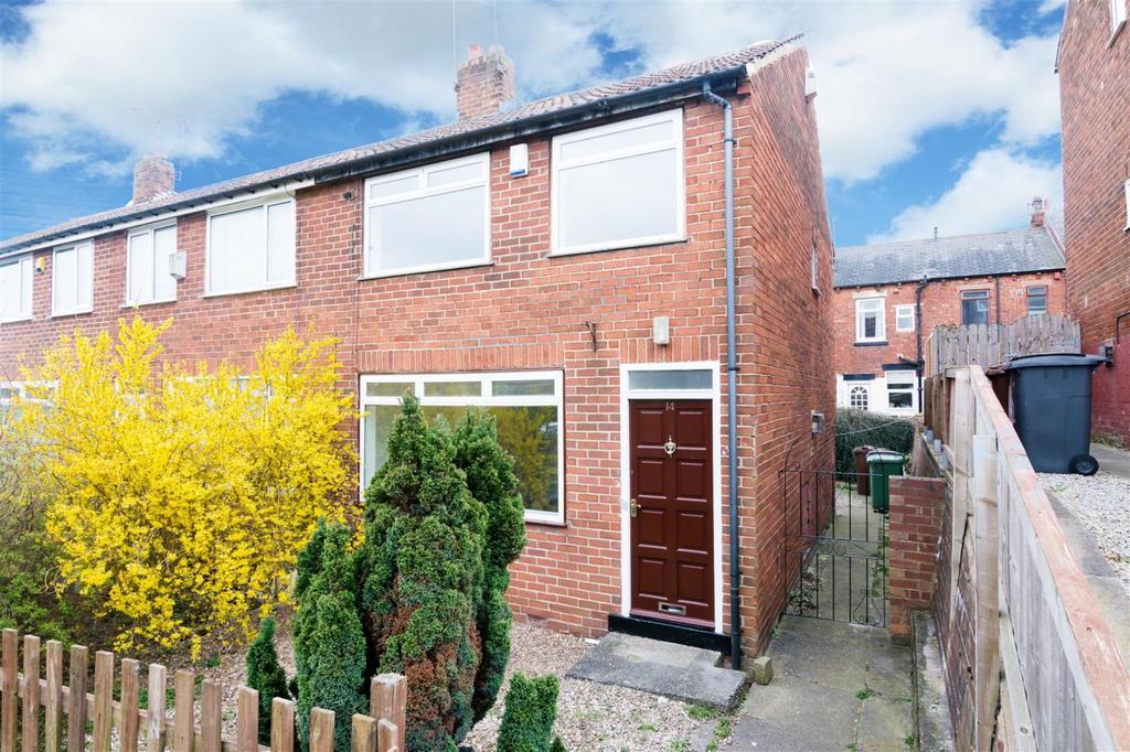 Springfield Gardens Horsforth 3 Bed Semi Detached House To Rent £
