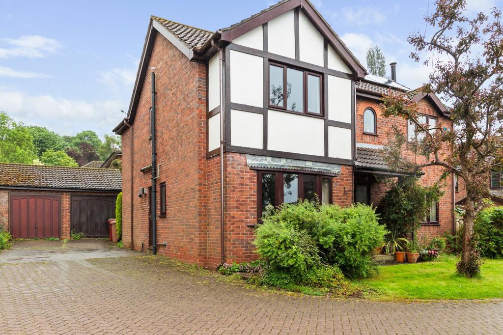 Church Street, Elsham, North... 4 bed detached house - £380,000