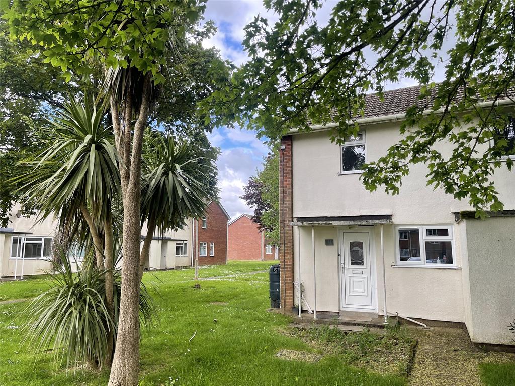Torridge Road, Chivenor, Devon, EX31 2 bed end of terrace house - £ ...