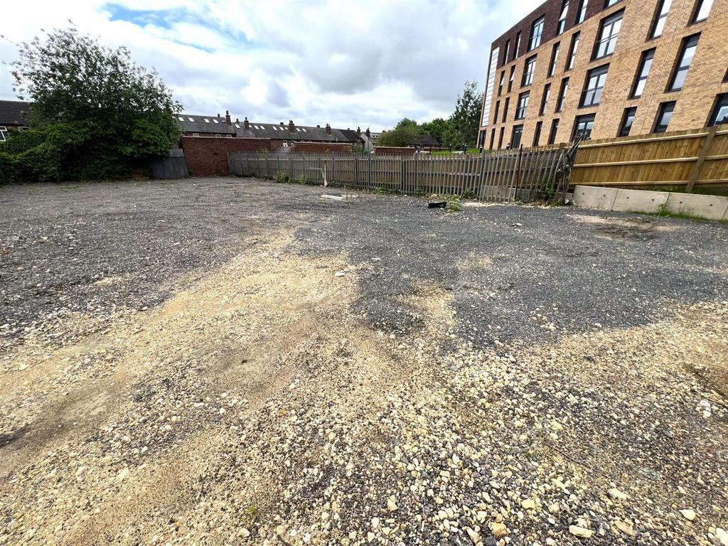 Station Road, Corby NN17 Plot - £110,000