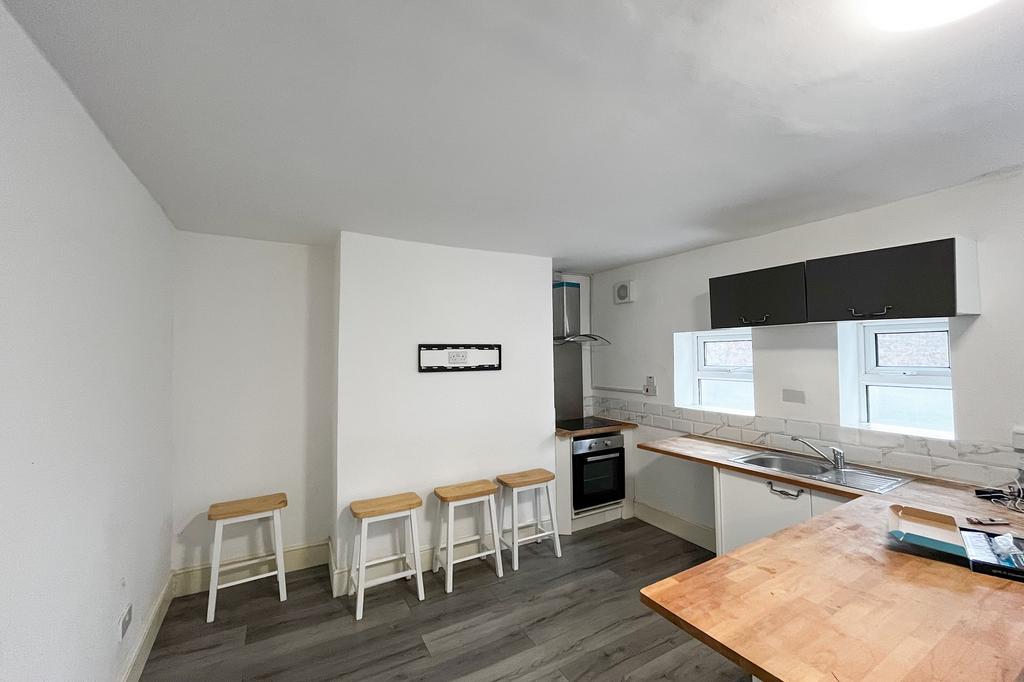 Liverpool L9 1 bed flat - £550 pcm (£127 pw)