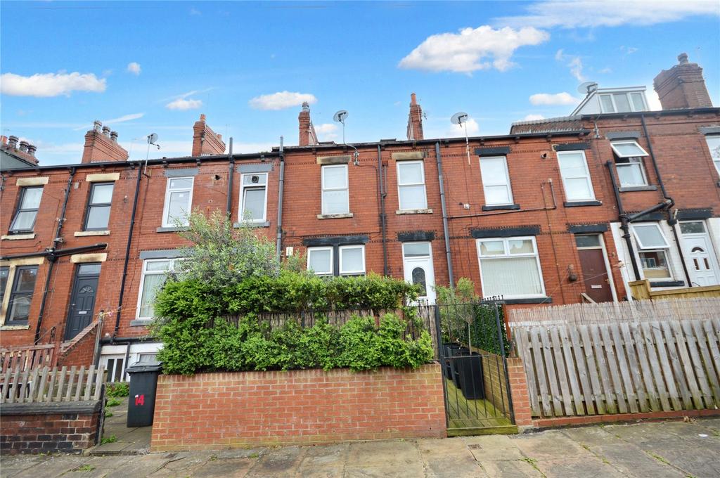 Longroyd View, Leeds 1 bed terraced house - £119,950