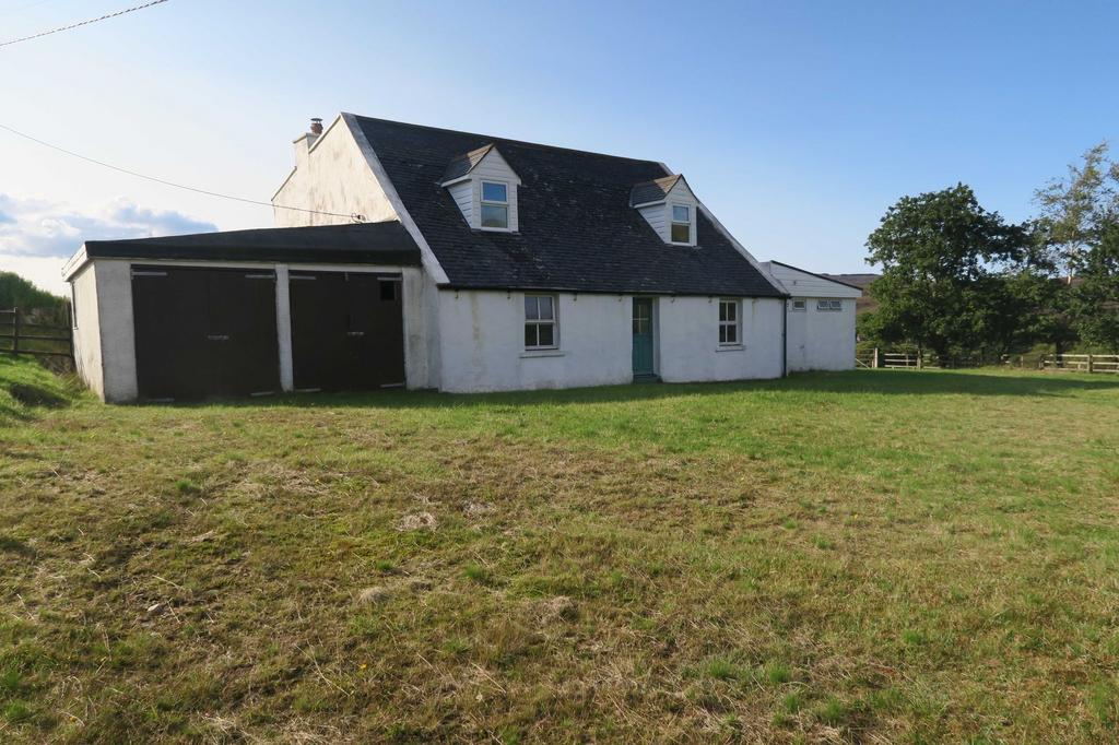 Drumfearn, Sleat, Isle of Skye IV43 8QZ 6 bed detached house - £200,000