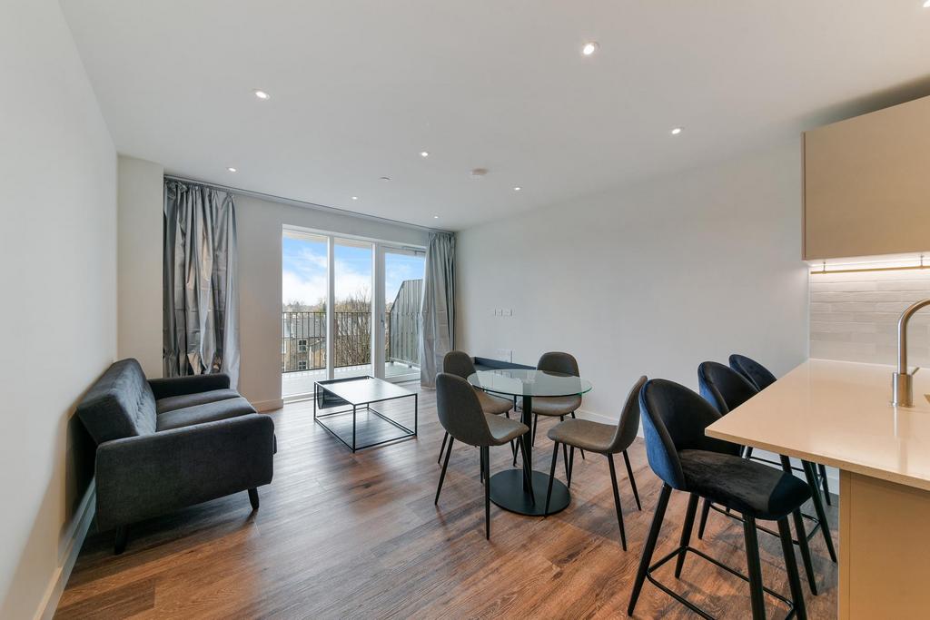 Azure House, Alexandra Gate, London, N8 1 bed apartment to rent - £ ...