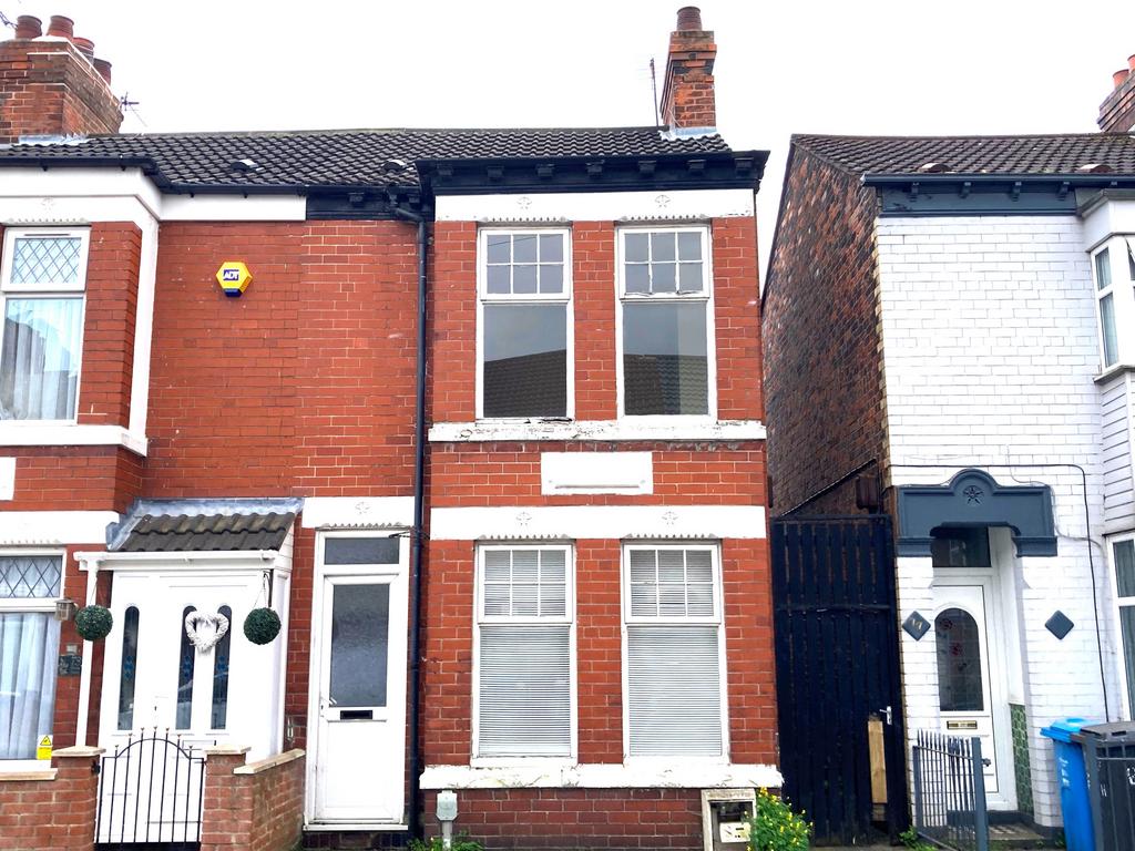 Perth Street, Hull, HU5 2 bed terraced house - £100,000