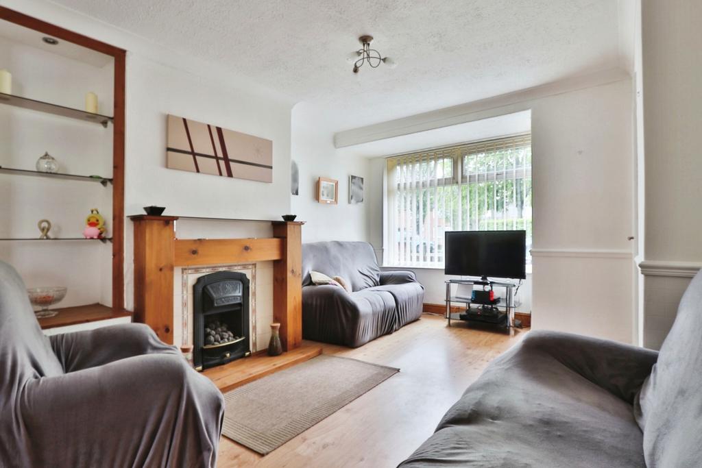Sutton Road, Hull, HU6 7DP 4 bed end of terrace house for sale - £150,000