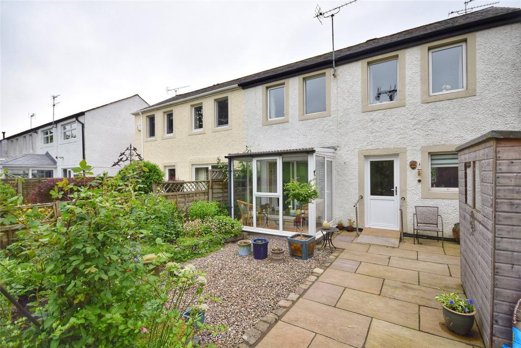 Riverside, Clitheroe, Lancashire, BB7 2 bed terraced house - £210,000