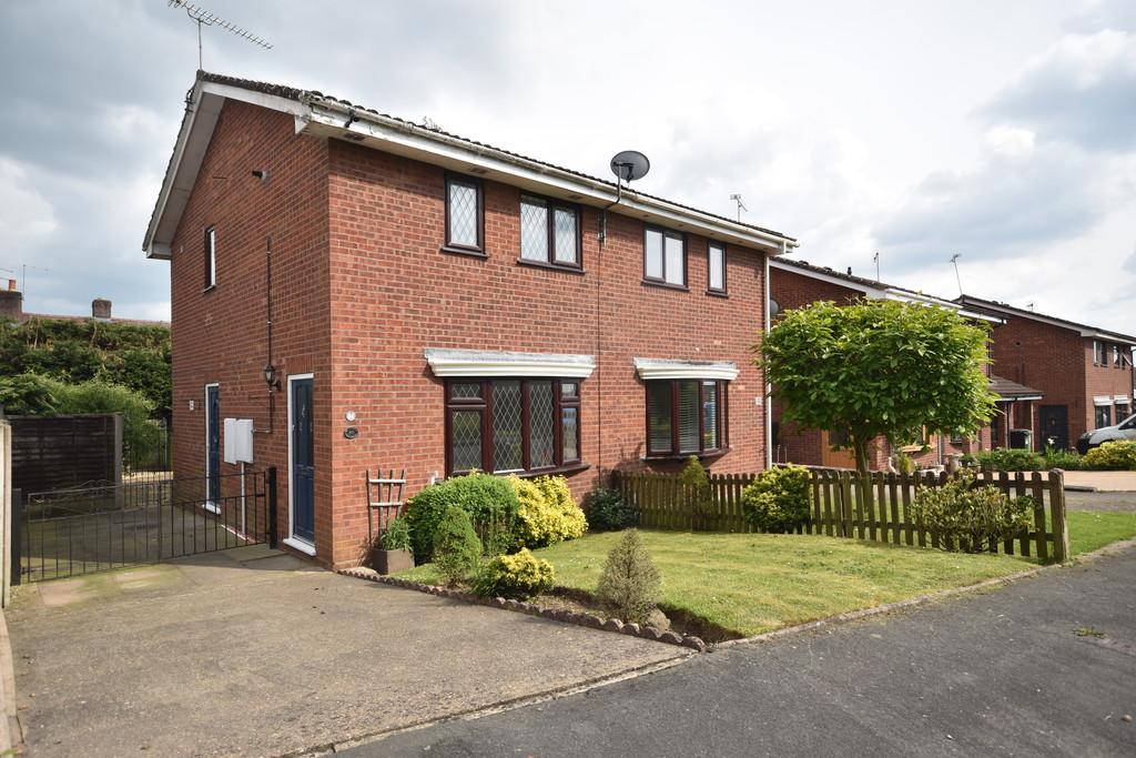 Blakemere Close,Whitchurch 2 bed semi-detached house - £175,000