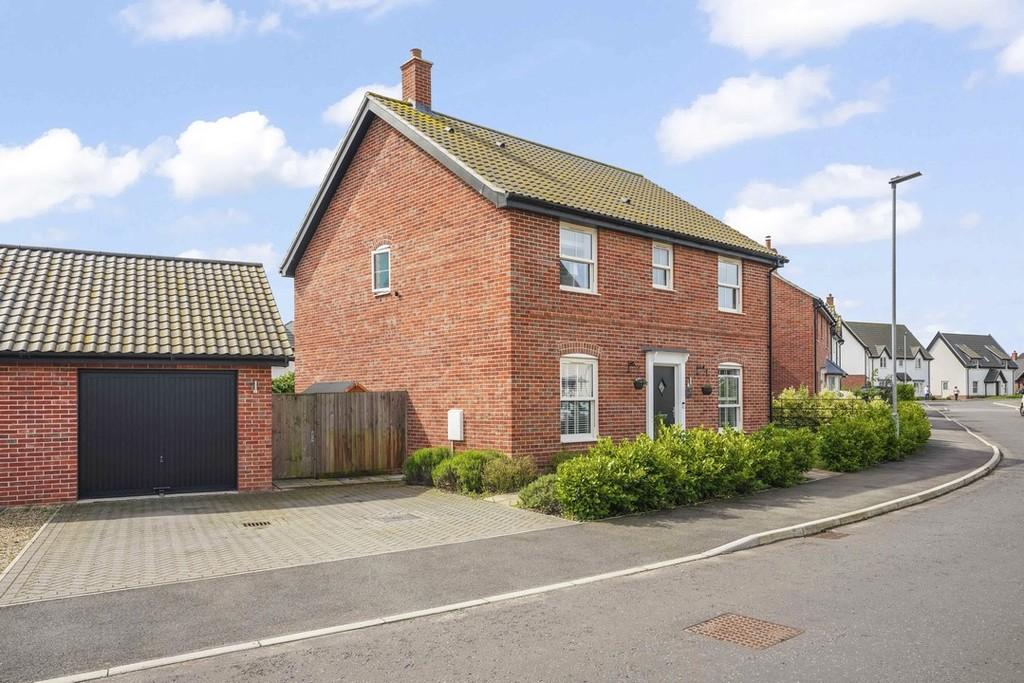 Gislingham 4 bed detached house - £475,000