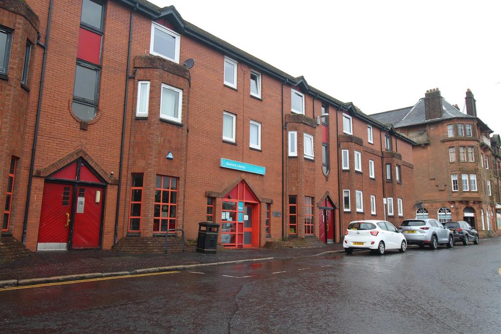 Kempock Place, Gourock 1 bed flat for sale - £88,000