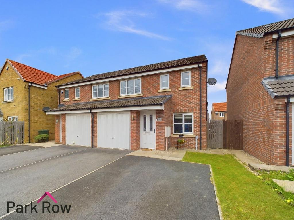 Braeburn Road, Sherburn In Elmet, Leeds 3 bed semi-detached house for ...