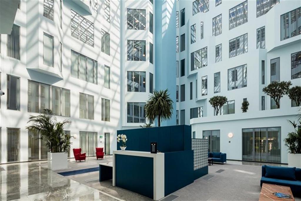 West Gate, London W5 1 bed flat - £1,565 pcm (£361 pw)