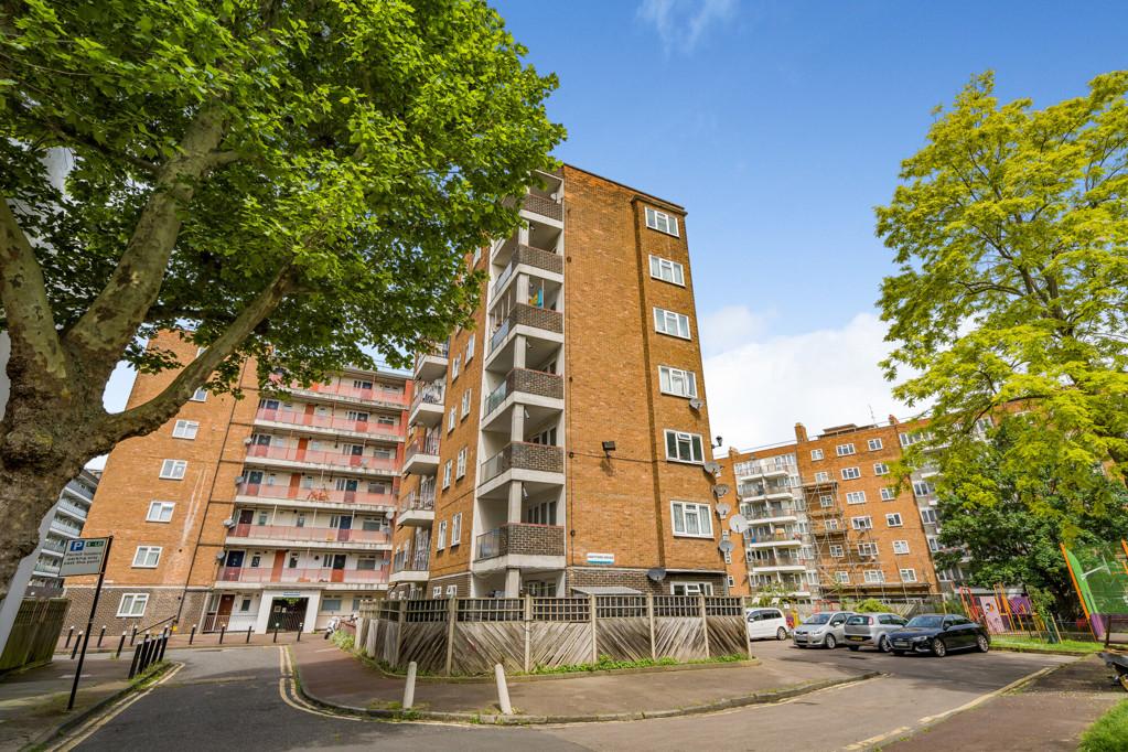 Longfield Estate, Bermondsey, London 2 bed apartment - £325,000